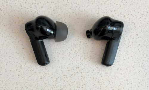 Can You Wear Wireless Earbuds in the Shower?